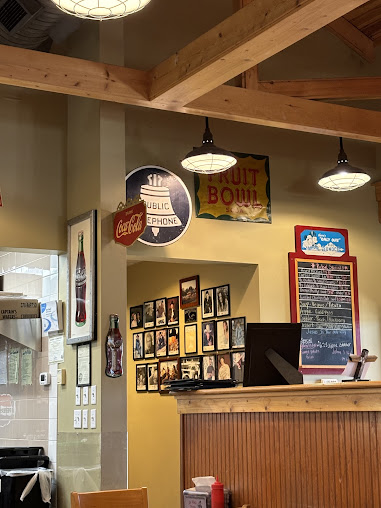 Lil Rebel Family Restaurant - Classic Diner Eats in Taylors SC